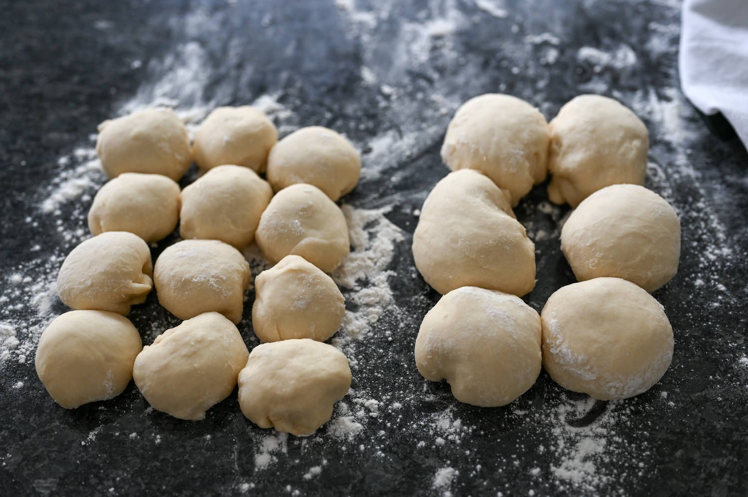 Lahm bi Ajeen - Simply Lebanese