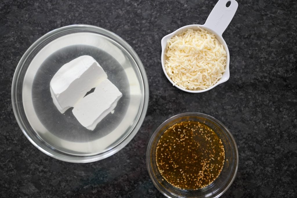 Manakeesh - Simply Lebanese