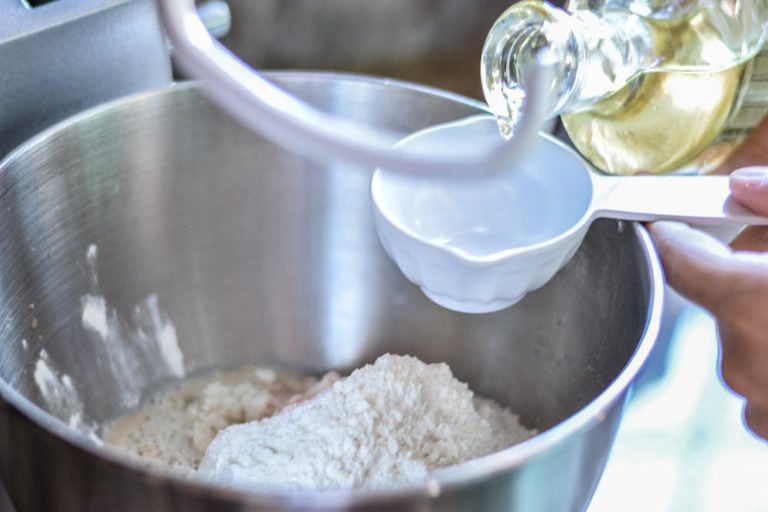 Manakeesh - Simply Lebanese